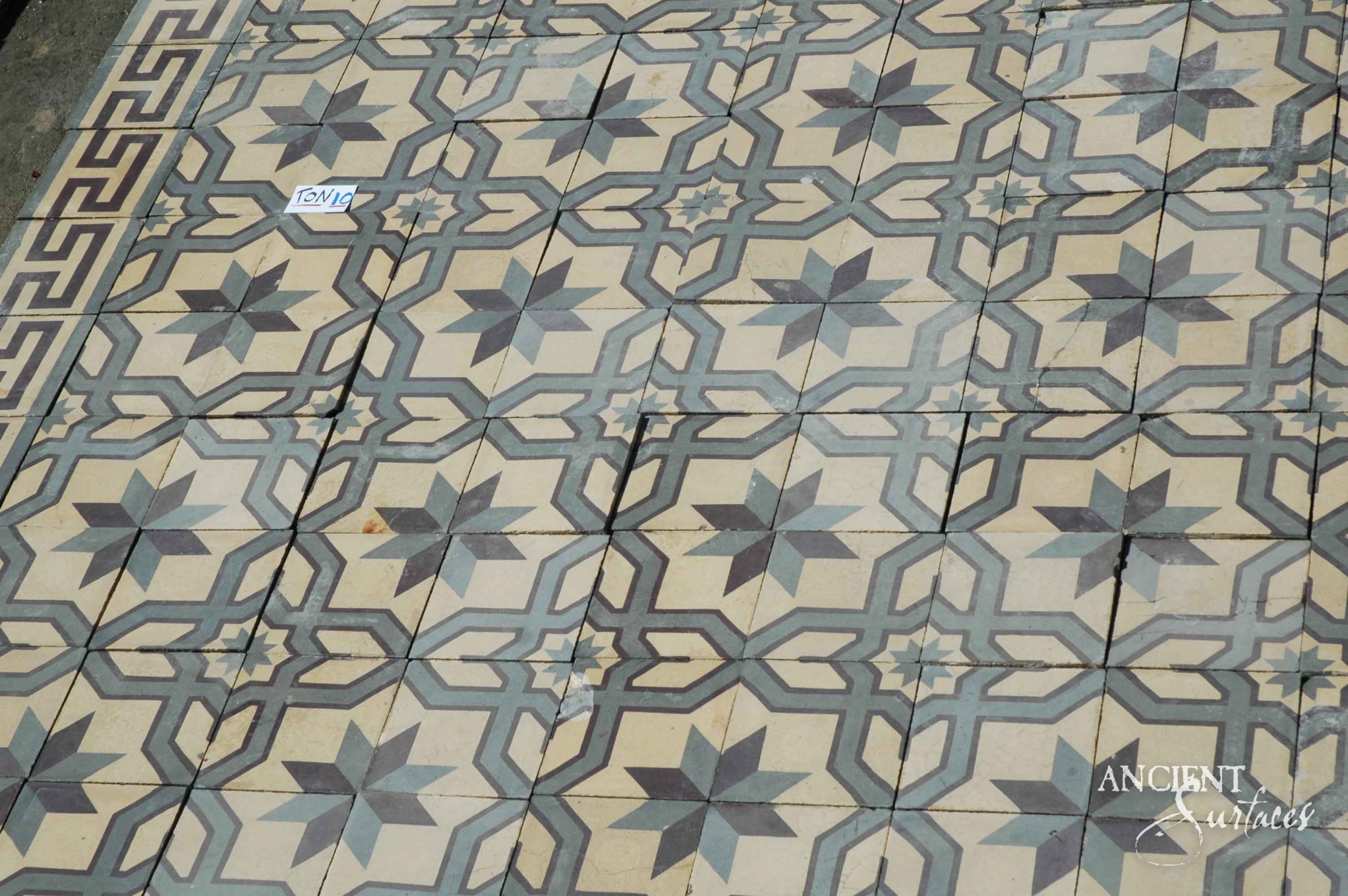Timeless Elegance: The Revival of Antique Cement Tiles by Ancient Surfaces